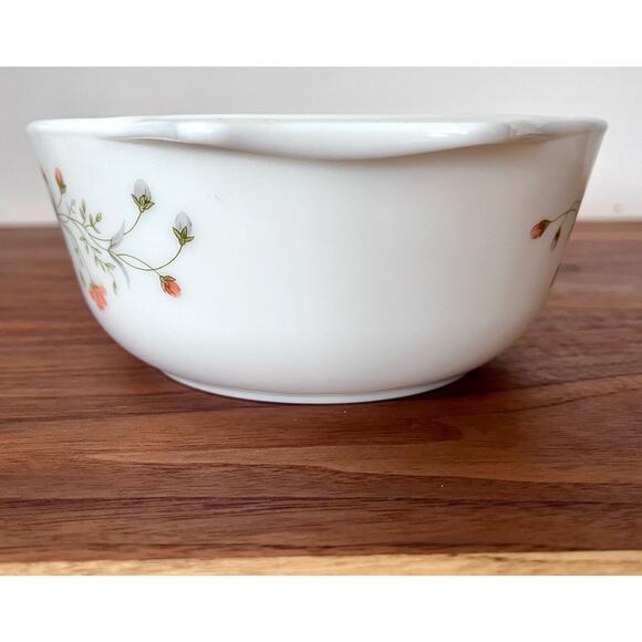 Pyrex | Kitchen | Vintage Pyrex England Emily Spring Garden Pattern ...